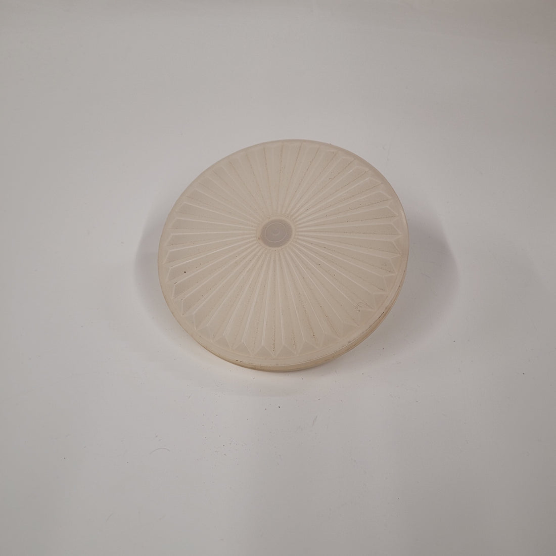 Vintage Almond Tupperware Pitcher Replacement Lid 801-23 – Wainfleet ...