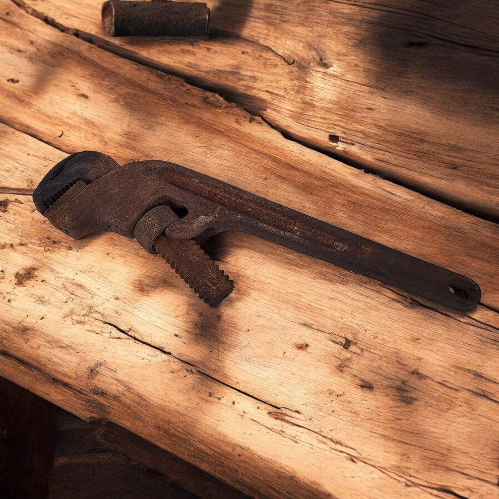 Ridgid Offset E14 Pipe Wrench Ridge Tool Company – Wainfleet Trading Post