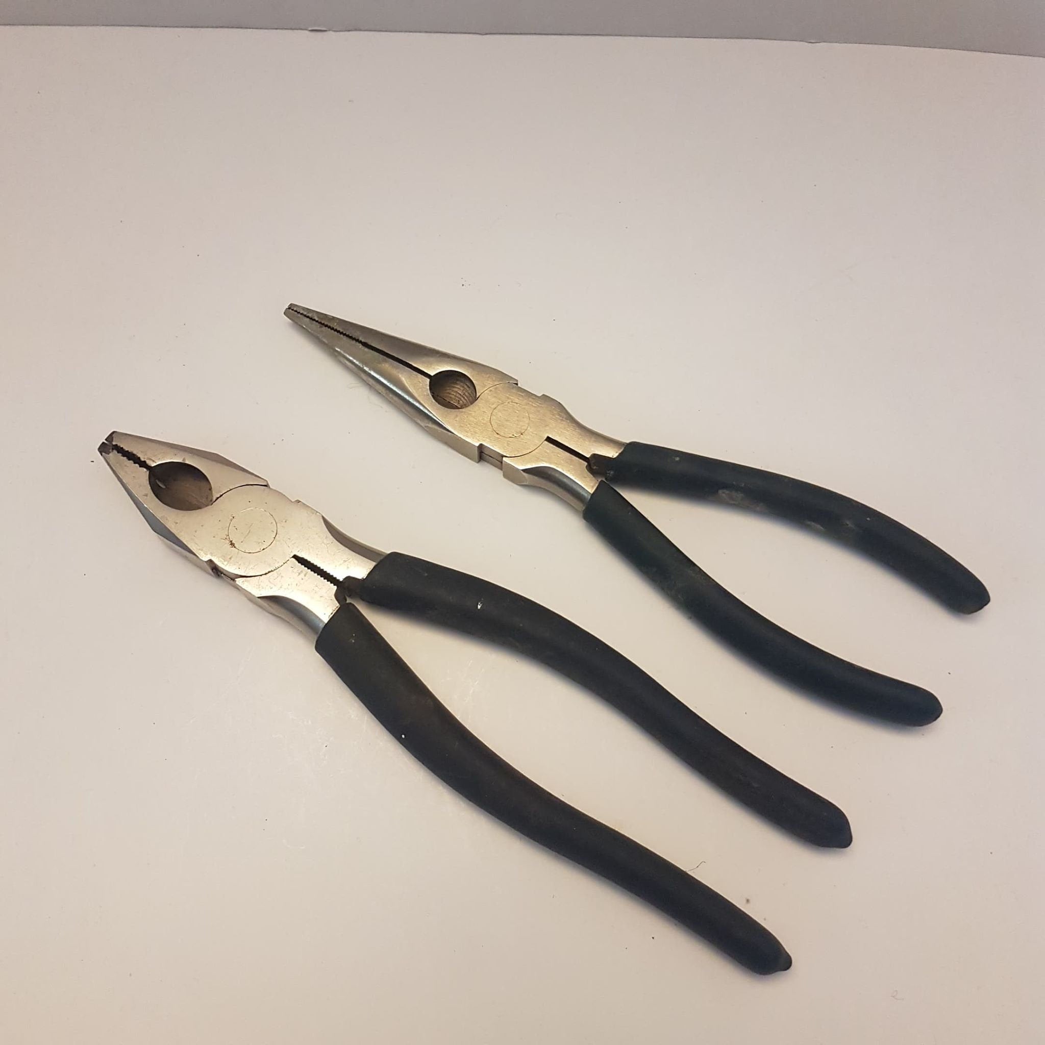 Set of Mastercraft Pliers Need-nosed & Linesman Pliers – Wainfleet ...